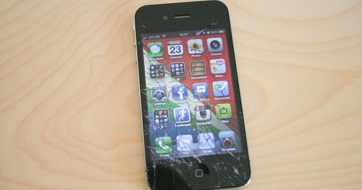 Apple tem patente de sistema que gira iPhone no ar e protege tela em quedas