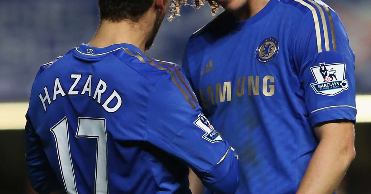 Após goleada do Chelsea, ingleses comparam David Luiz a Sócrates