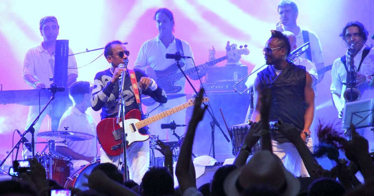 Membro do Black Eyed Peas agita famosos em show no RJ