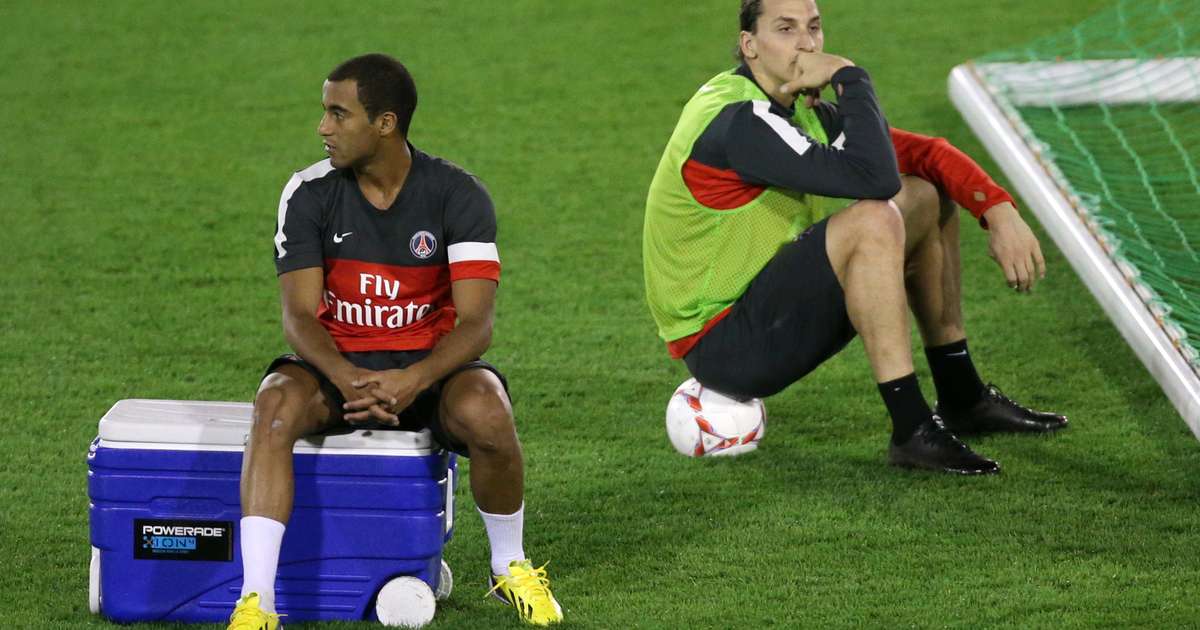 Pentacampeão Edmílson alerta Lucas: "cuidado com Ibrahimovic"