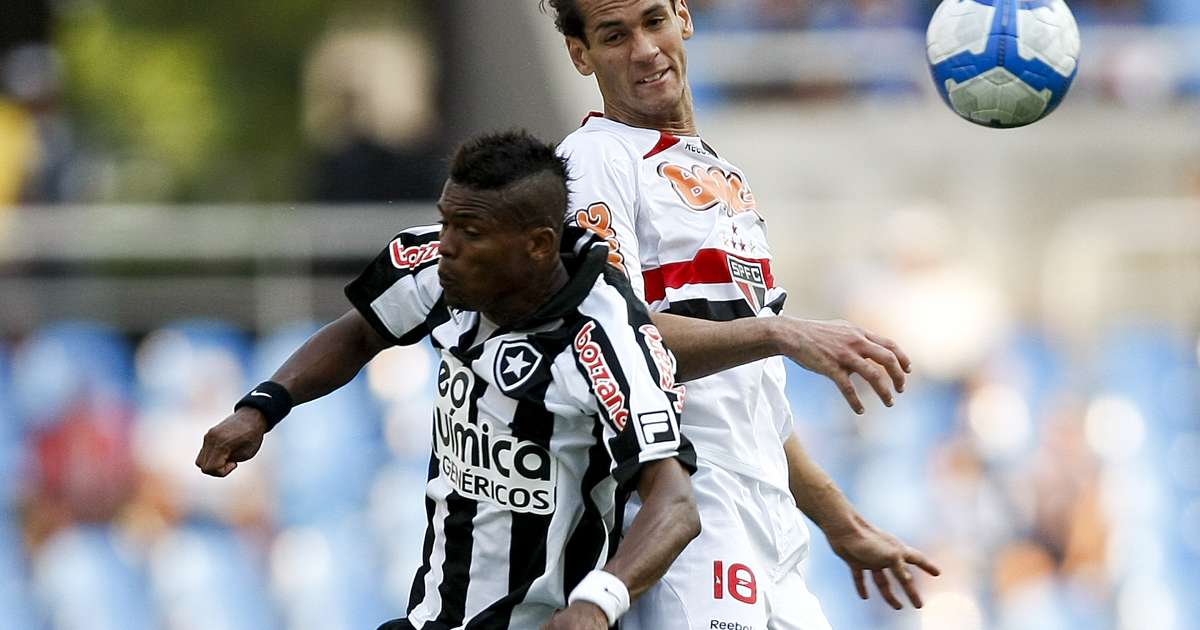 Náutico contrata volante Rodrigo Souto, ex-Vasco e São Paulo