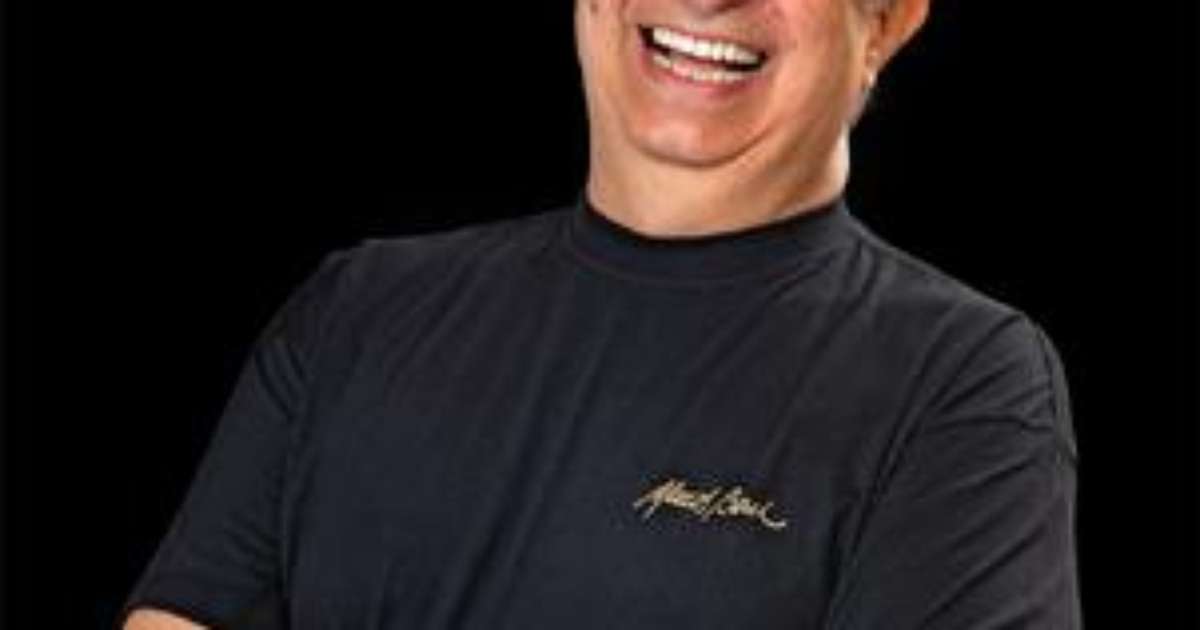 Morre chef Marcos Bassi, conhecido como 'mestre da carne'