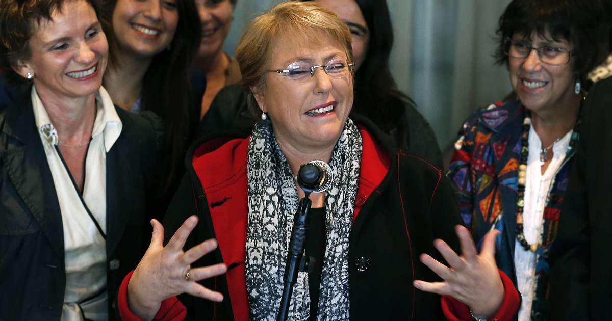 Michelle Bachelet anuncia que será candidata à presidência do Chile