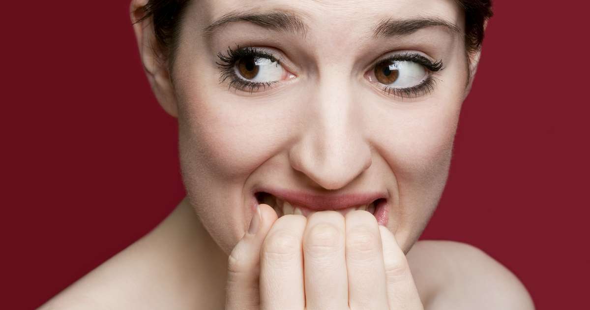 Comer "meleca" do nariz faz bem para a saúde; saiba mais