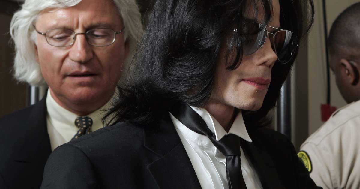 Arquivos do FBI sobre Michael Jackson são solicitados