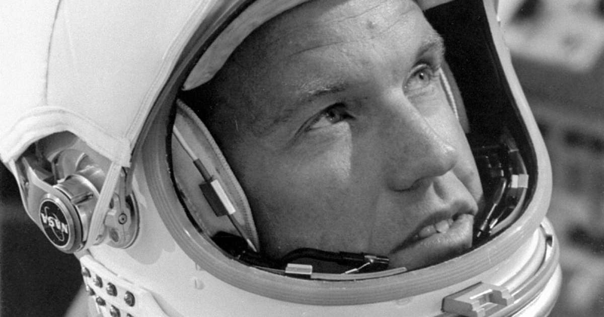 Há 50 anos, americano pegou no sono e fez história no espaço