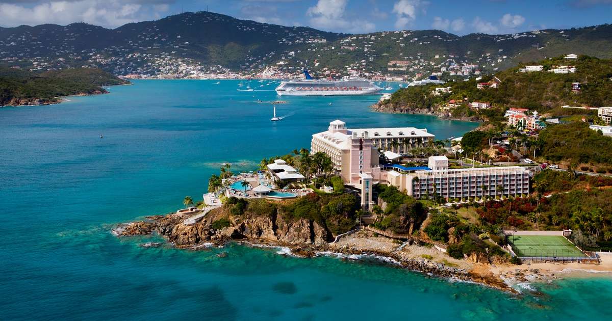 Hotel em St. Thomas tem praia particular e vista paradisíaca