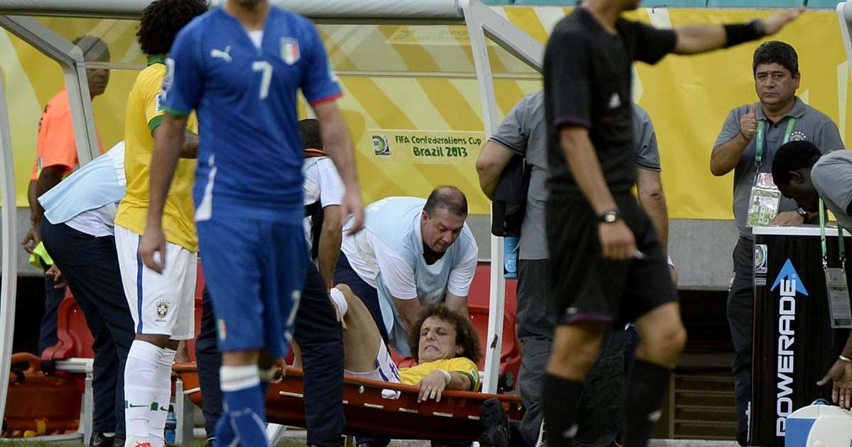 David Luiz minimiza proteção na perna e diz que joga na quarta