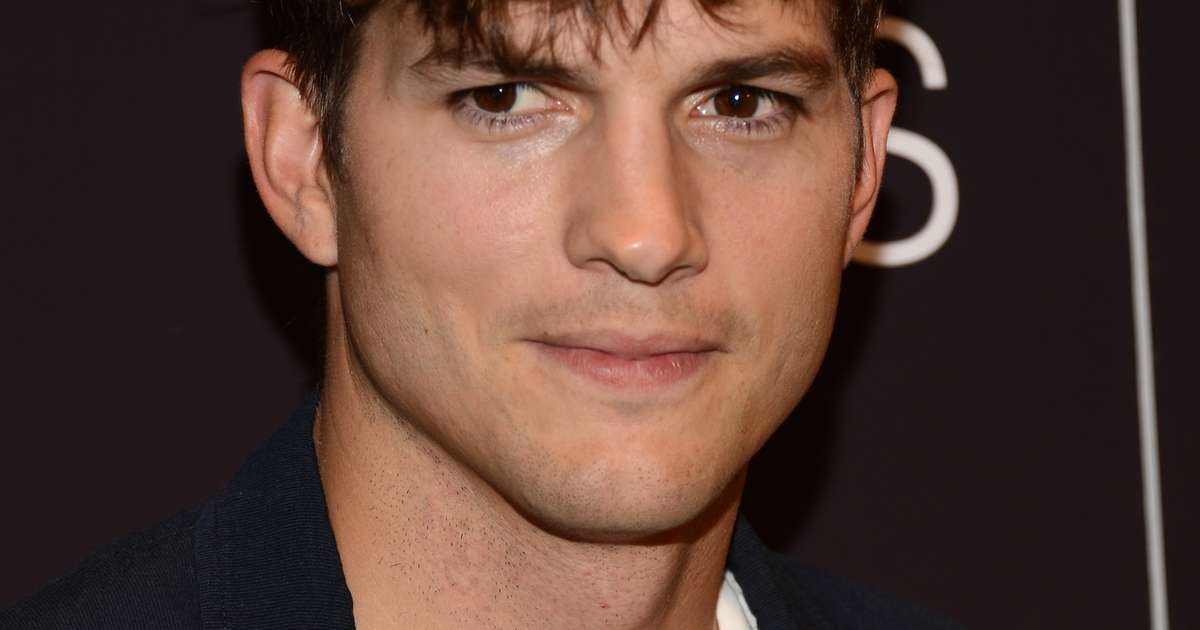 Ashton Kutcher vai à première da cinebiografia de Steve Joves em NY