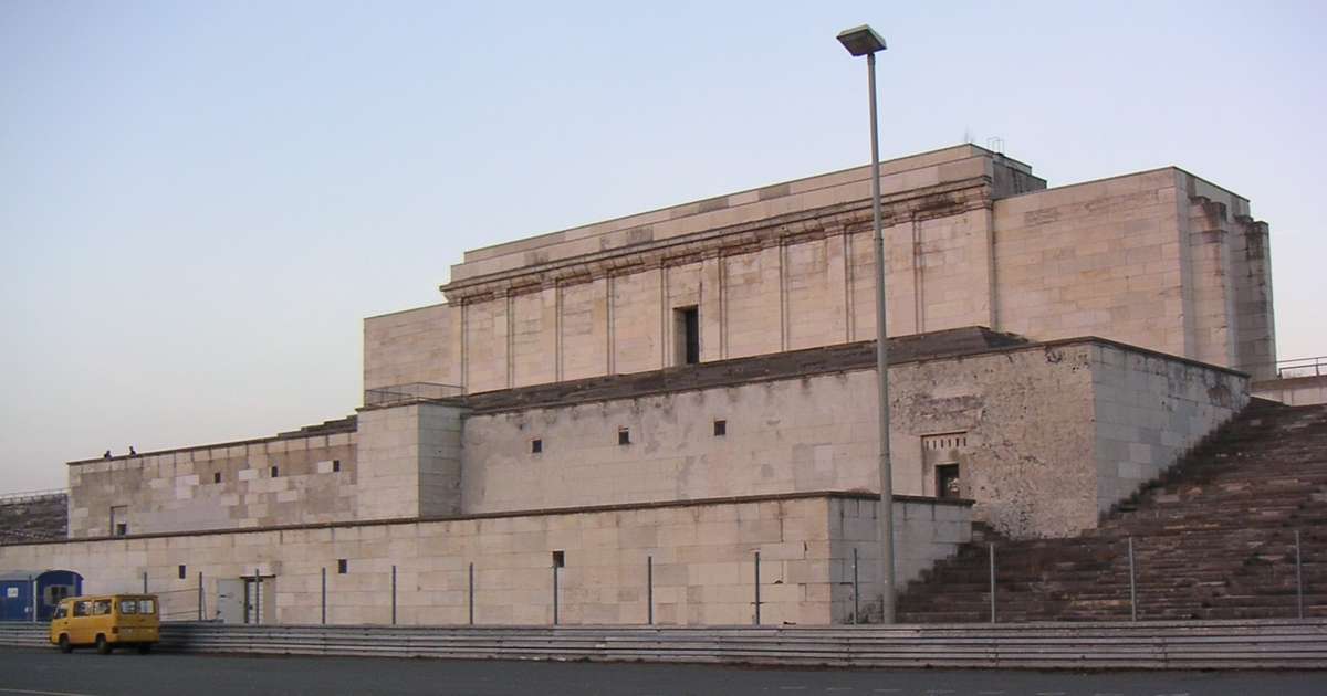 Monumento nazista ganhará restauração de R$ 200 mi; saiba mais