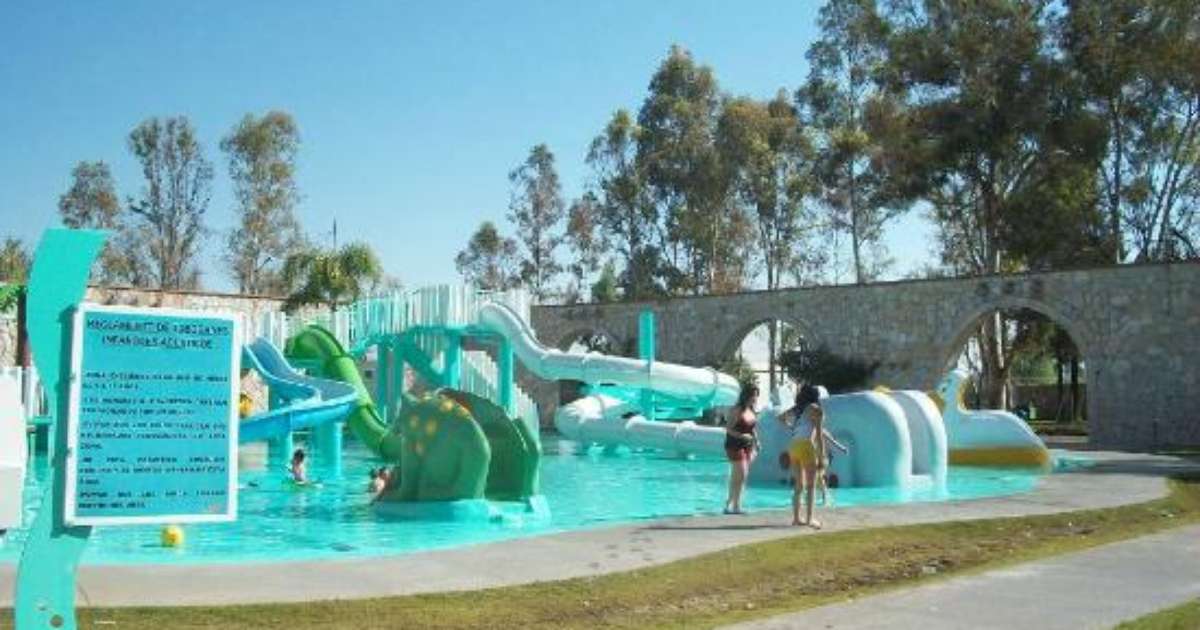 Parque aquático de Aguascalientes tem tobogã de 96 metros