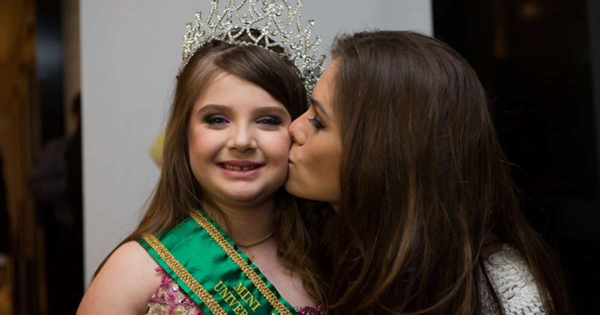 Vida de miss mirim: saiba mais sobre o mundo dos concursos infantis