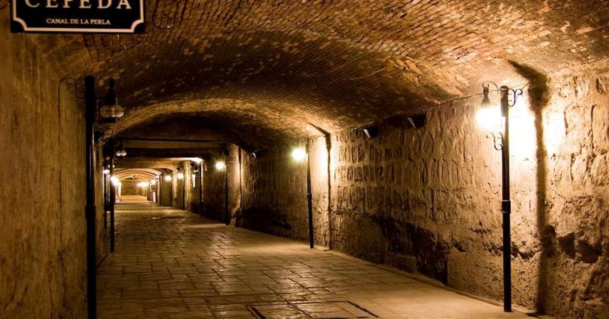Canal esquecido revela mundo subterrâneo de Torreón