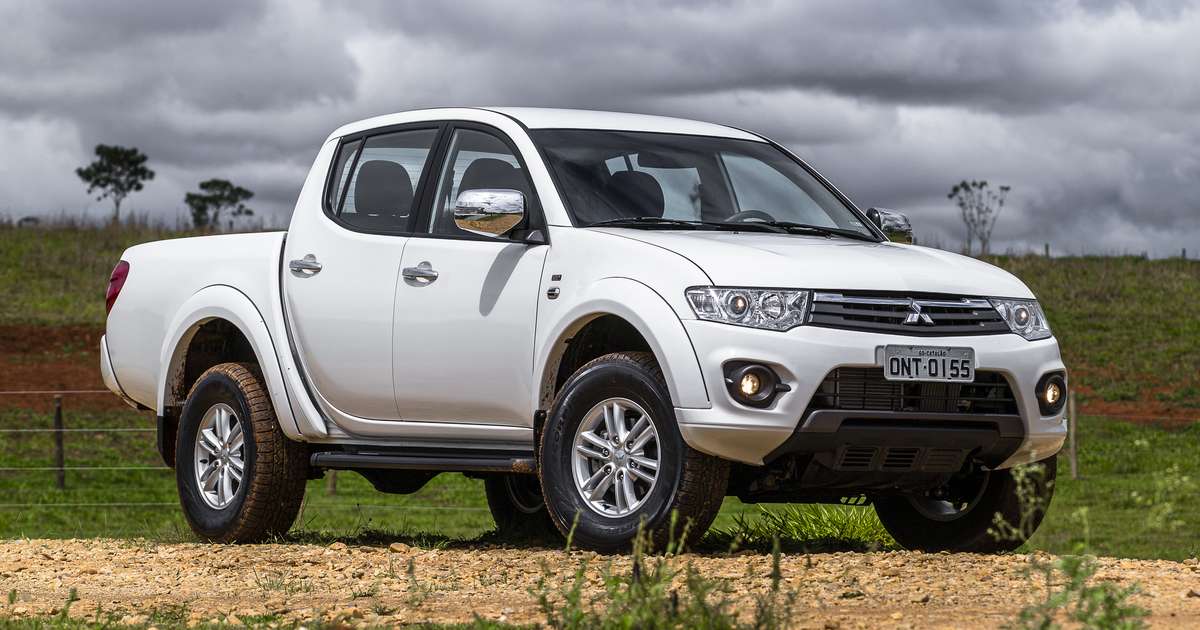 Nova versão da L200 Triton chega com preços a partir de R$ 76 mi