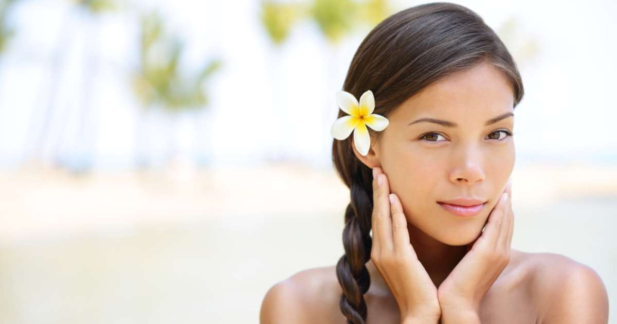 Típica do verão, acne solar tem tratamento simples e indolor