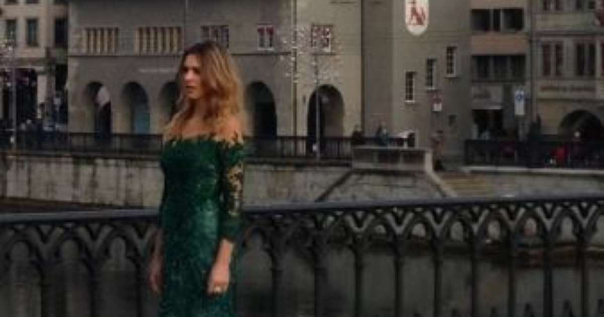 Fernanda Lima se destaca em evento da FIFA