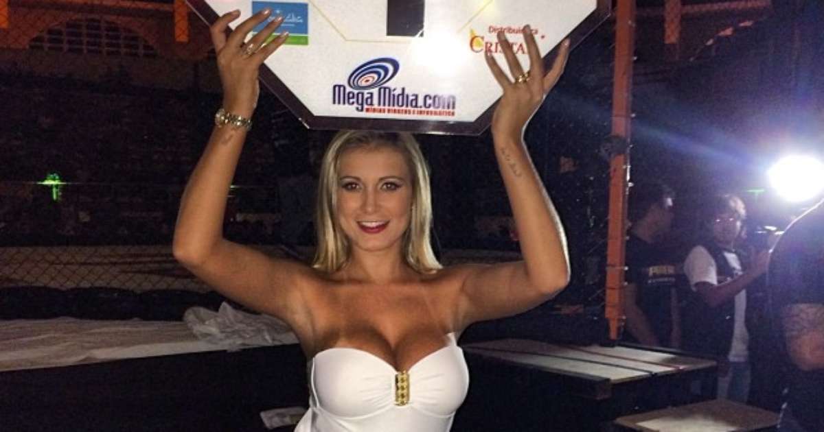Andressa Urach vira ring girl e registra passagem por João Pessoa Andressa Urach vira ring girl e registra passagem por João Pessoa