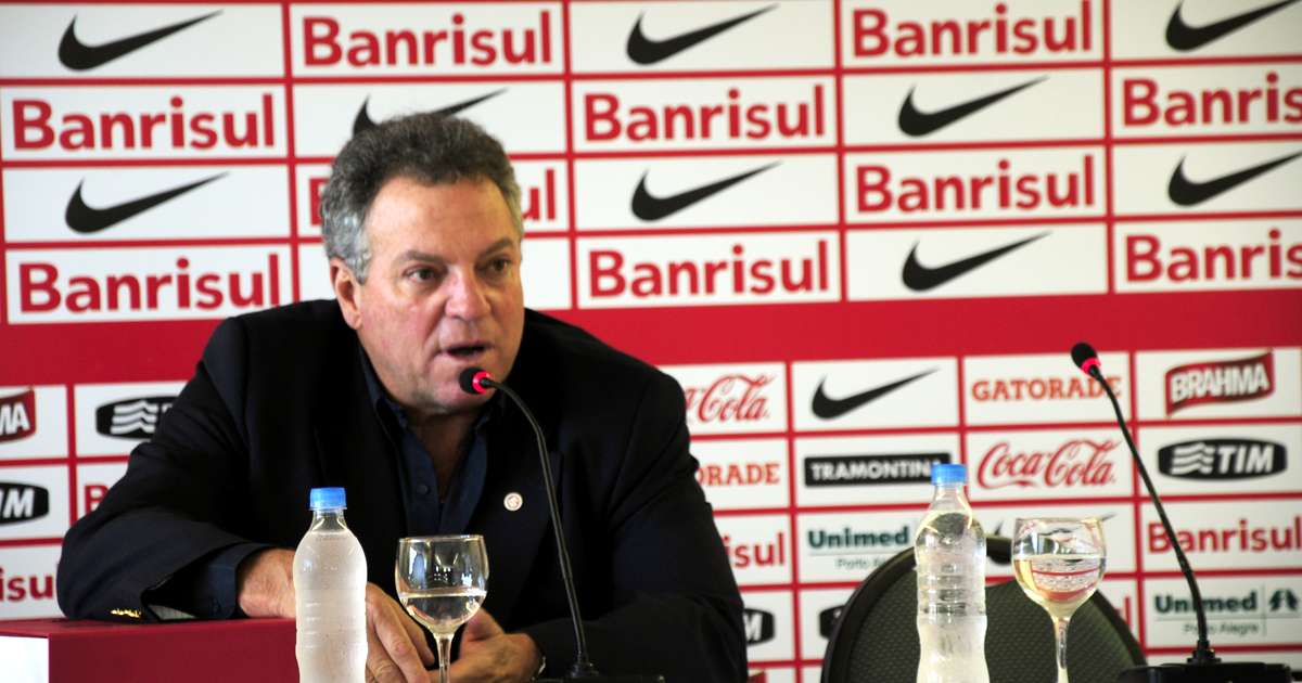 Abel pode promover estreias de Dida e Alan entre reservas