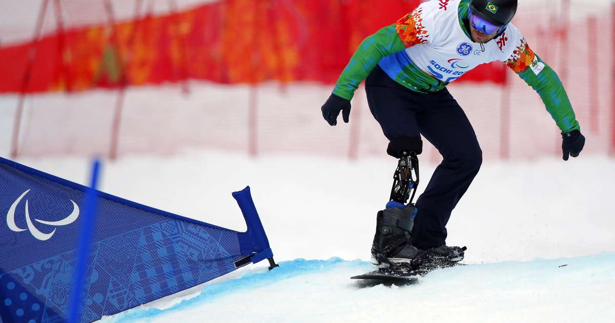 Com comoção, brasileiro fica em 28° no snowboard paralímpico