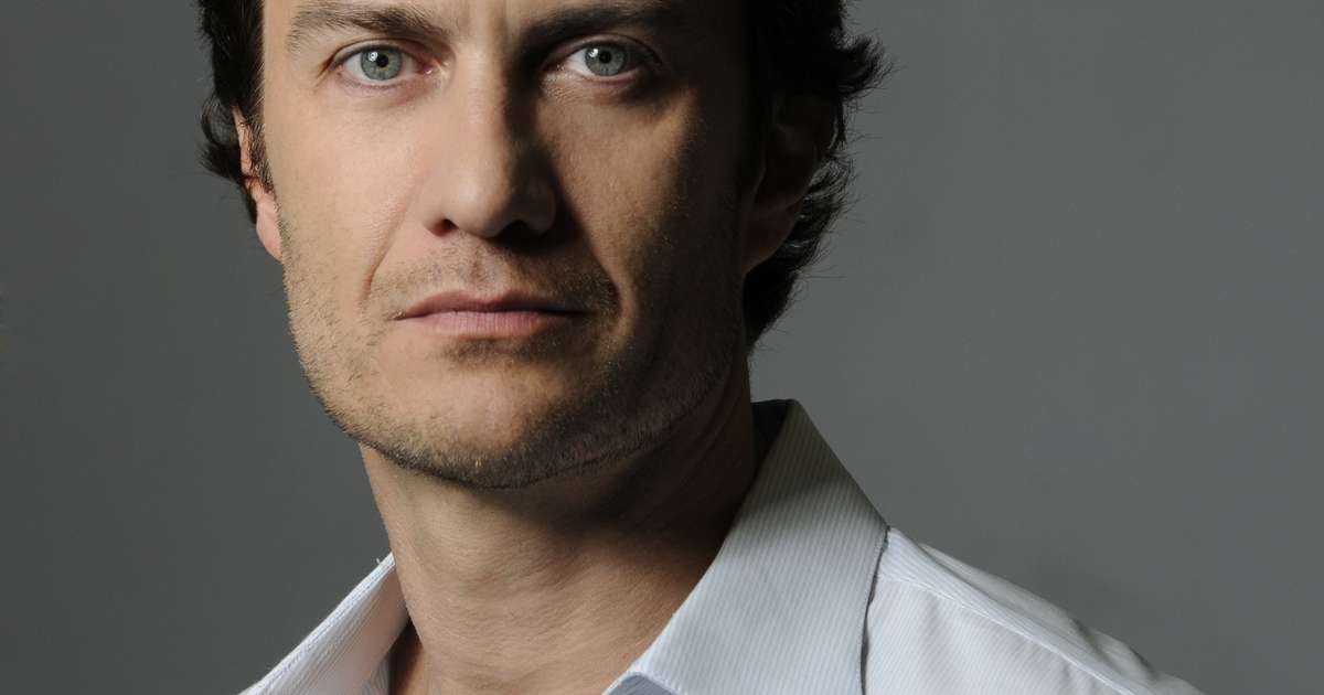 "Me assusta um pouco", diz Gabriel Braga Nunes sobre fama