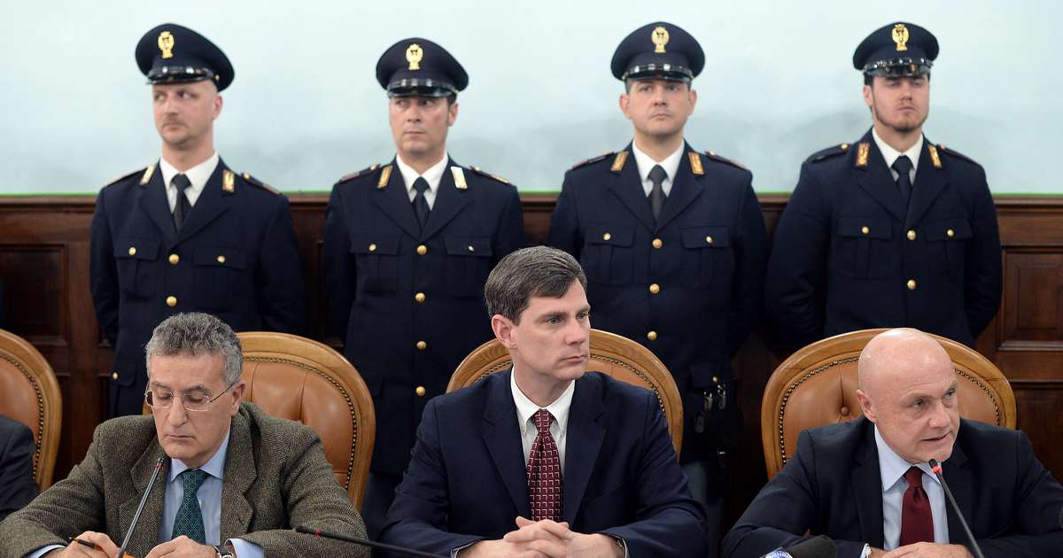 Máfia italiana lucra mais que McDonald's e Deutsche Bank juntos