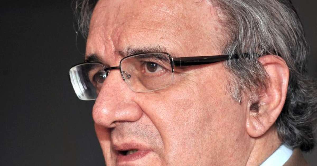 Belluzzo não se arrepende de Valdivia: foi um ótimo negócio