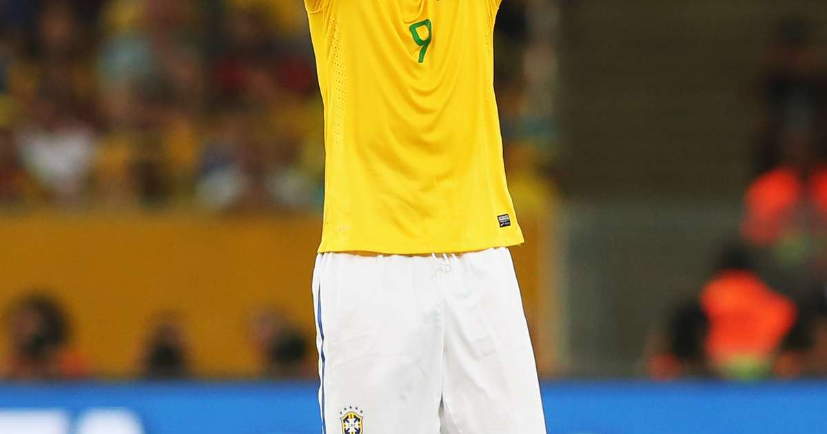 CBF confirma Brasil de calção branco na estreia da Copa