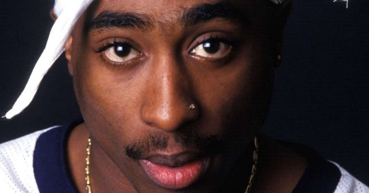 Fãs exaltam Tupac em aniversário; rapper completaria 43 anos nesta 2ª