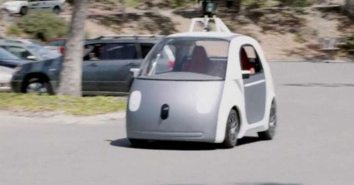 Carro automático do Google deve ter volante e pedais