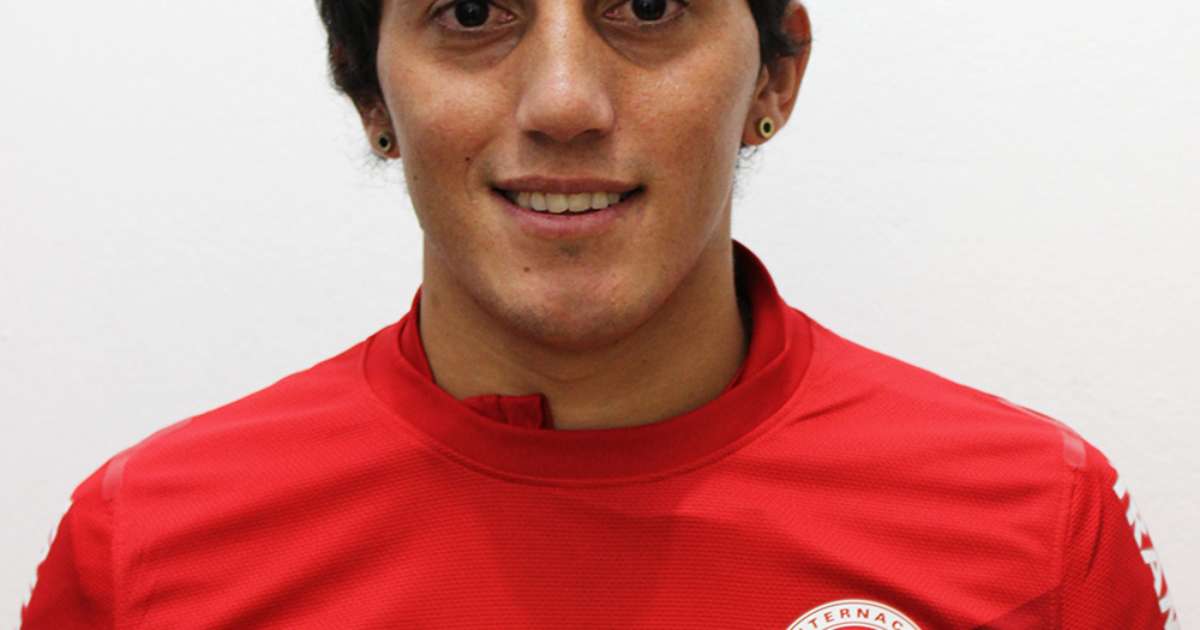 Aconselhado por D'Alessandro, Luque é apresentado no Inter