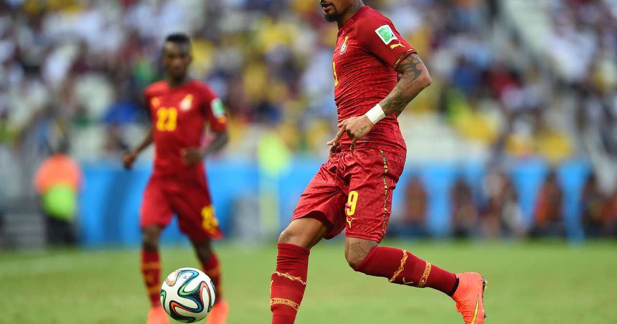 "Boateng não entra mais em meus planos", diz técnico de Gana