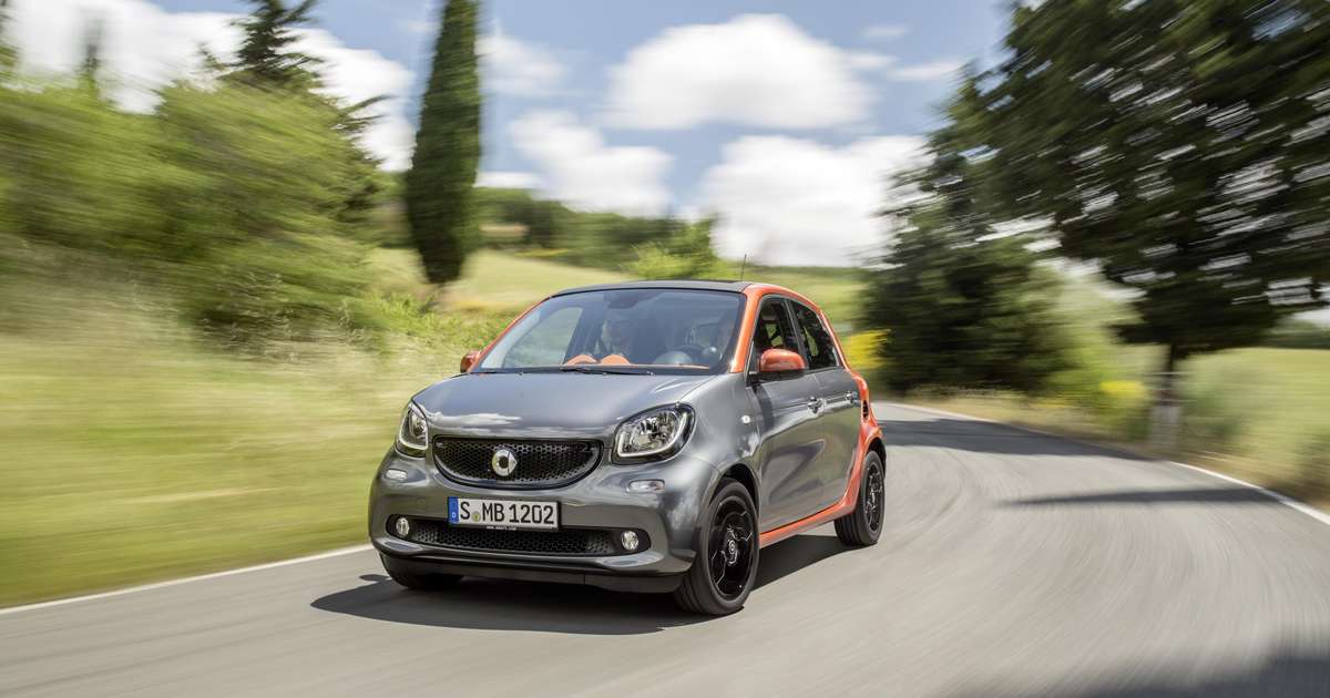 Smart fortwo e forfour: compacto é renovado com versão 4 portas
