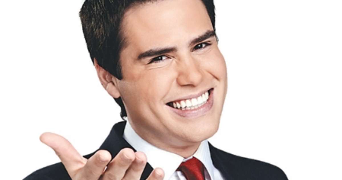 Bacci encosta no Jornal da Band e avança sobre Datena