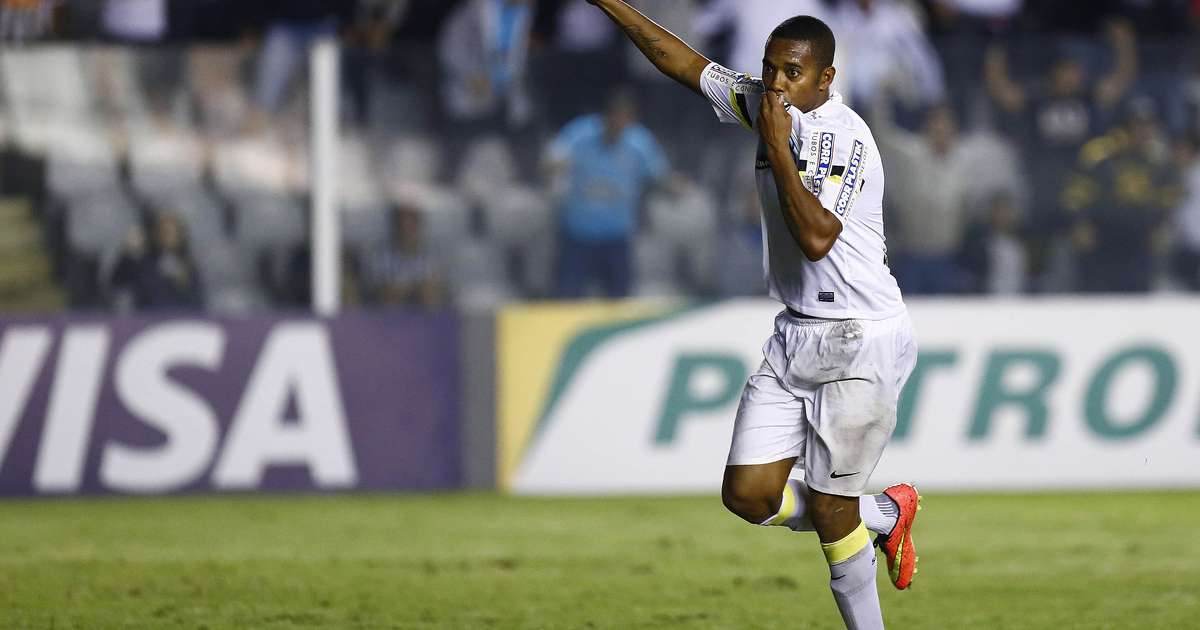 Robinho justifica apelido e é campeão de dribles em vitória