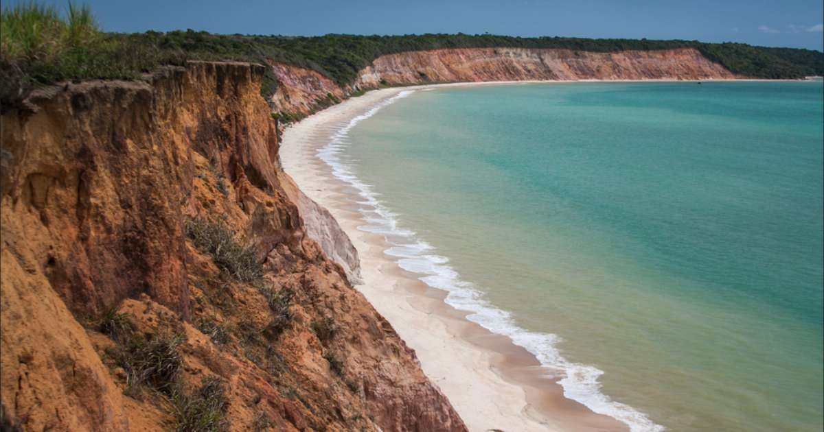 Passeios em Maceió incluem praias e arquitetura