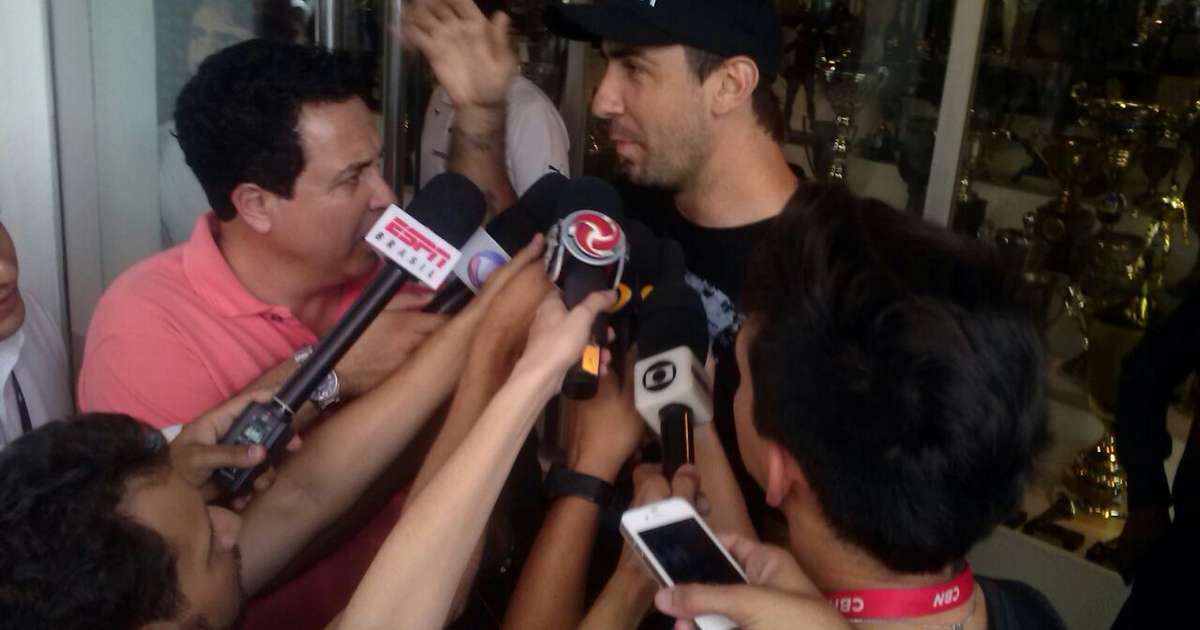 Em Belo Horizonte, Lucas Pratto assina com Atlético-MG