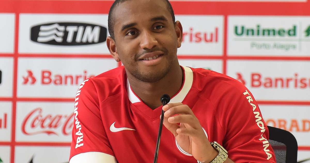 Anderson no Inter parte coração de gremistas e repete ídolos