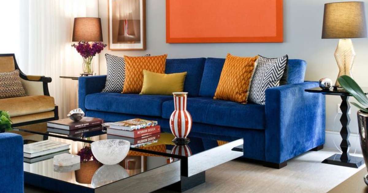 Como decorar a sala mais colorida? Veja 10 projetos de decoração
