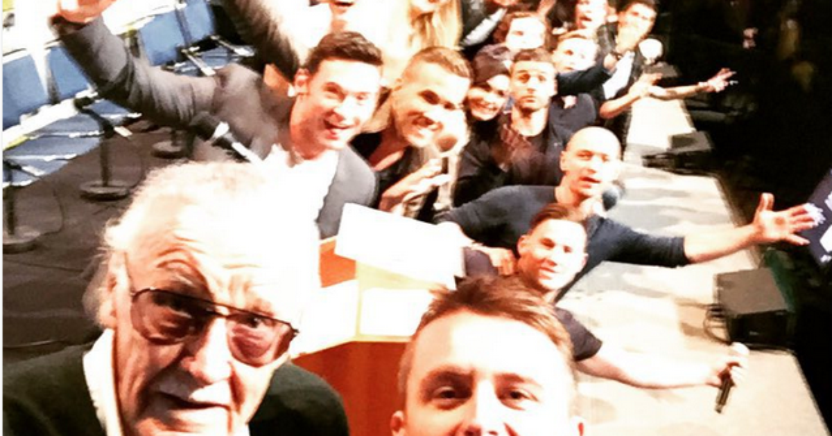 Selfie reúne super-heróis da Marvel