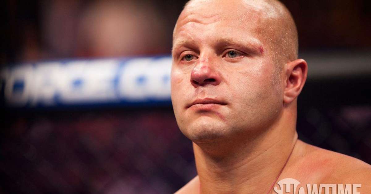 Ainda em negociações, Fedor espera definir qual show lutará neste mês