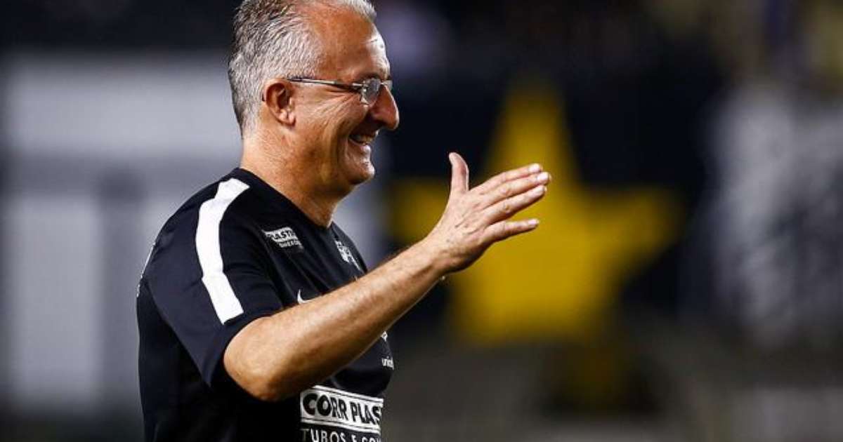 Santos impõe respeito em clássicos e supera até marca de 2010 com Dorival