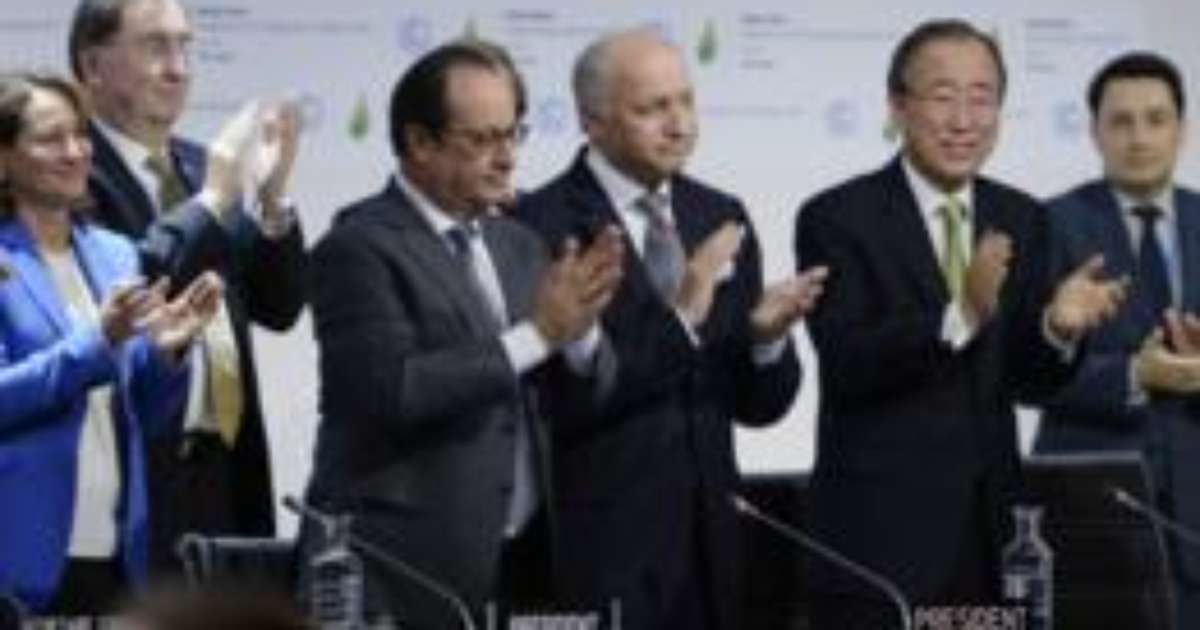 Conferência do clima termina com 'acordo histórico' contra aquecimento ...