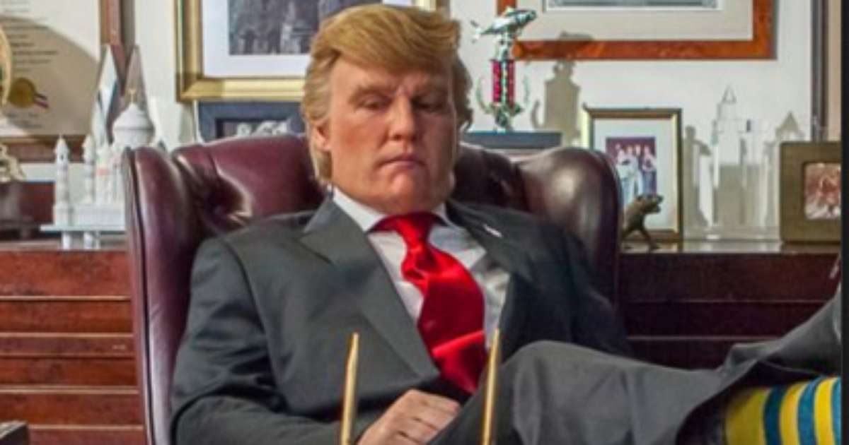 Johnny Depp interpreta Donald Trump em sátira