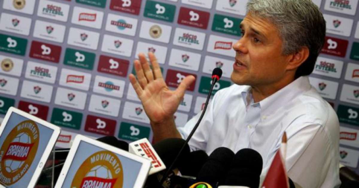 Peter Siemsen explica que burocracia adia acordo entre Fred e Atlético-MG