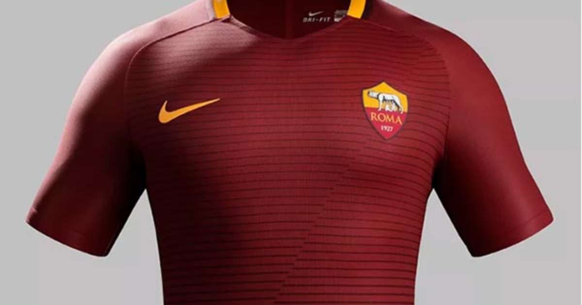 Novo uniforme da Roma homenageia o Coliseu
