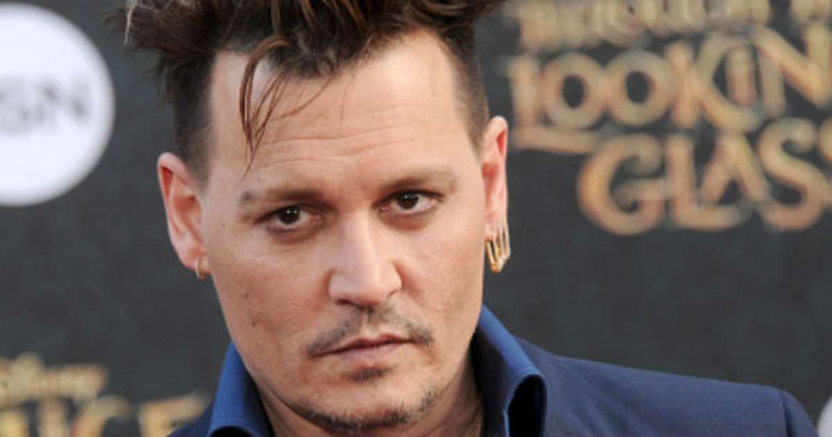 Johnny Depp processa empresa de contabilidade por fraude Johnny Depp processa empresa de contabilidade por fraude