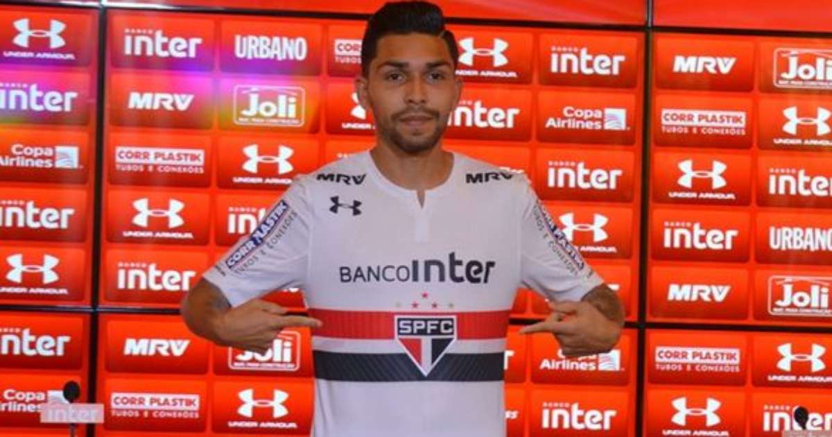 Petros: "agradeço ao Corinthians, mas agora sou Tricolor"