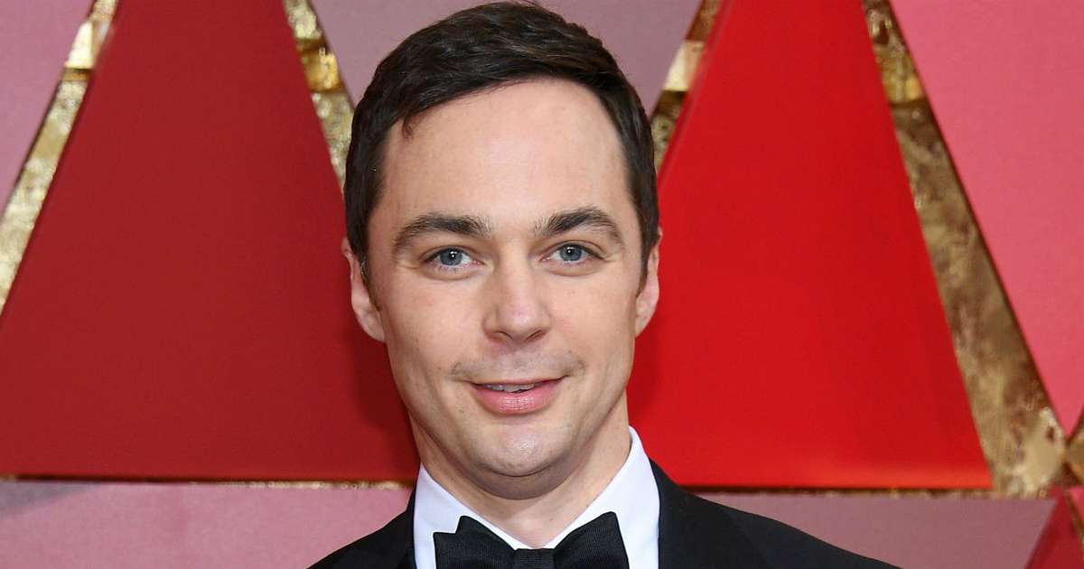 Jim Parsons vai produzir série de drama médico com a Fox