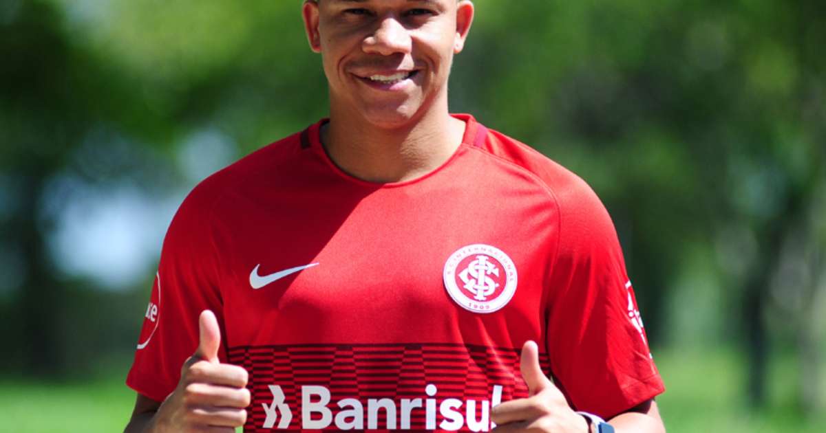 Wellington Silva é anunciado como reforço do Inter