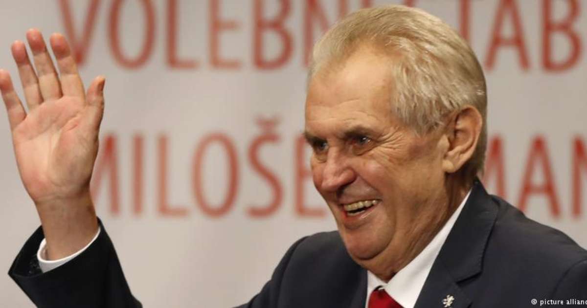 Presidente pró-russo da República Tcheca é reeleito